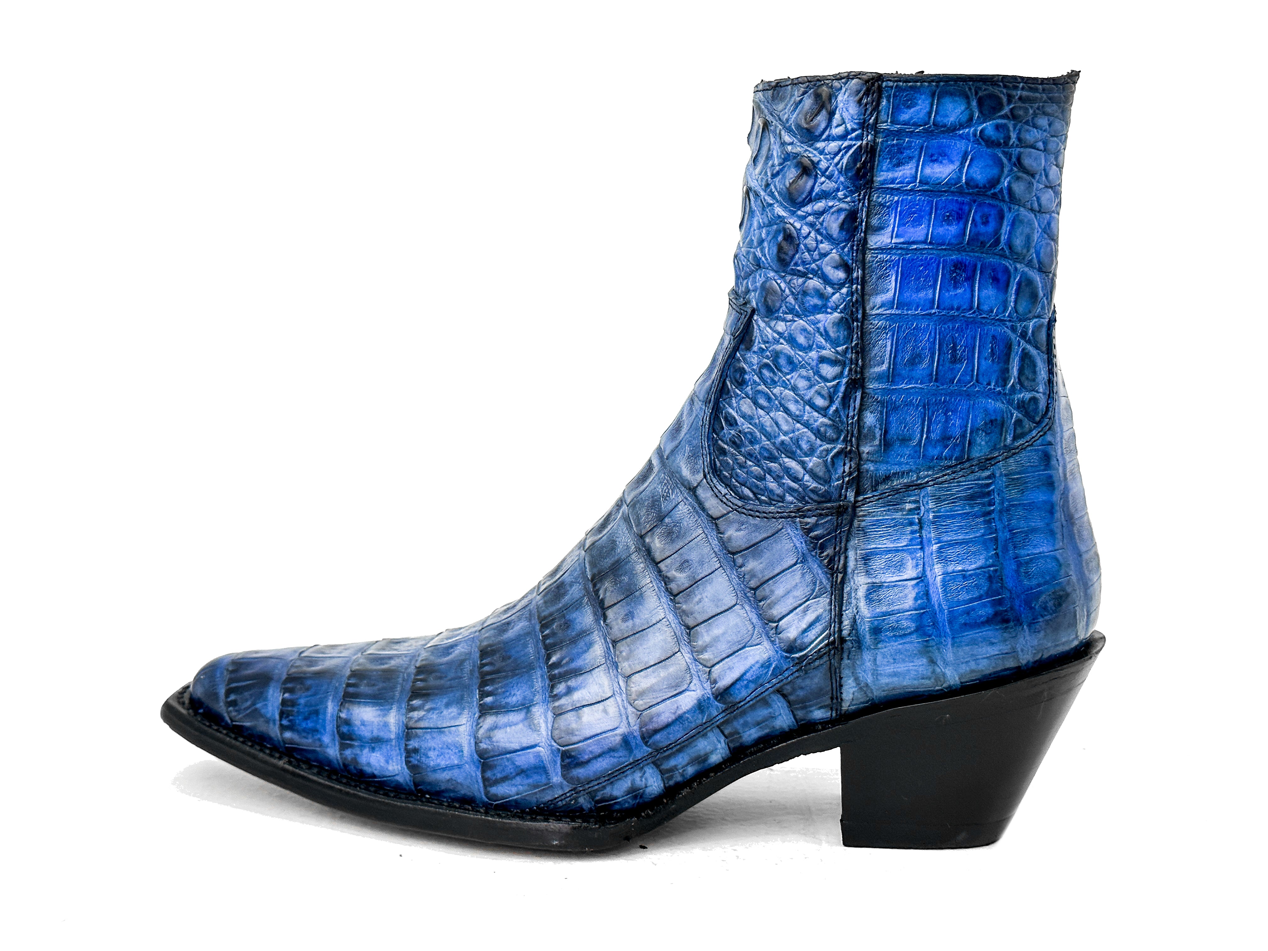 BLUE CROCODILE MUNICH – LuxxeMx