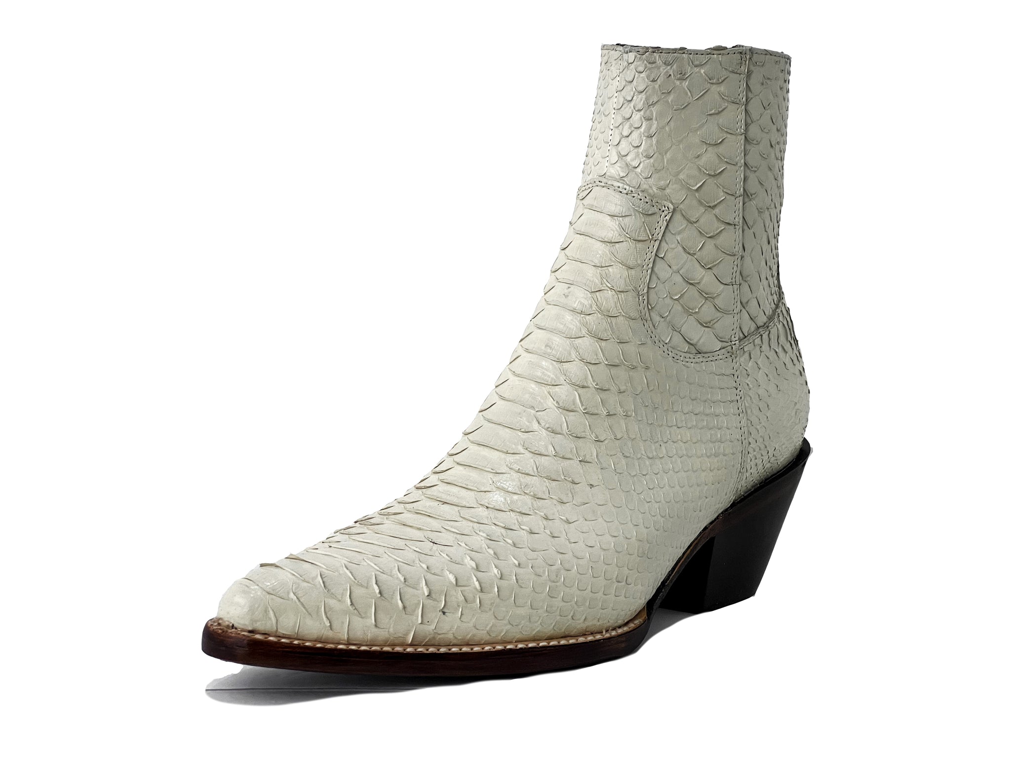 CREAM WHITE PYTHON MUNICH – LuxxeMx