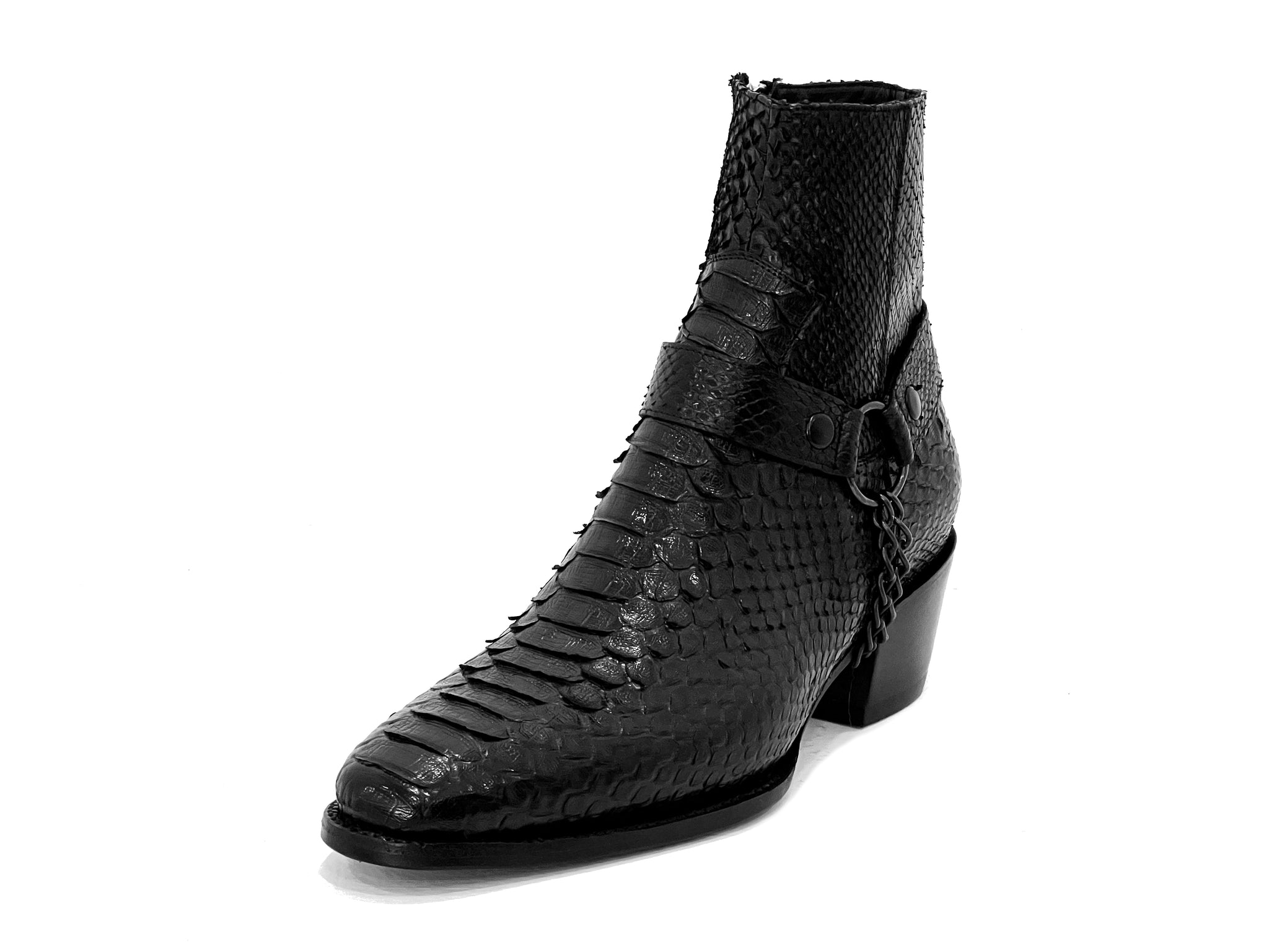 EXOTIC LISBOA PYTHON – LuxxeMx